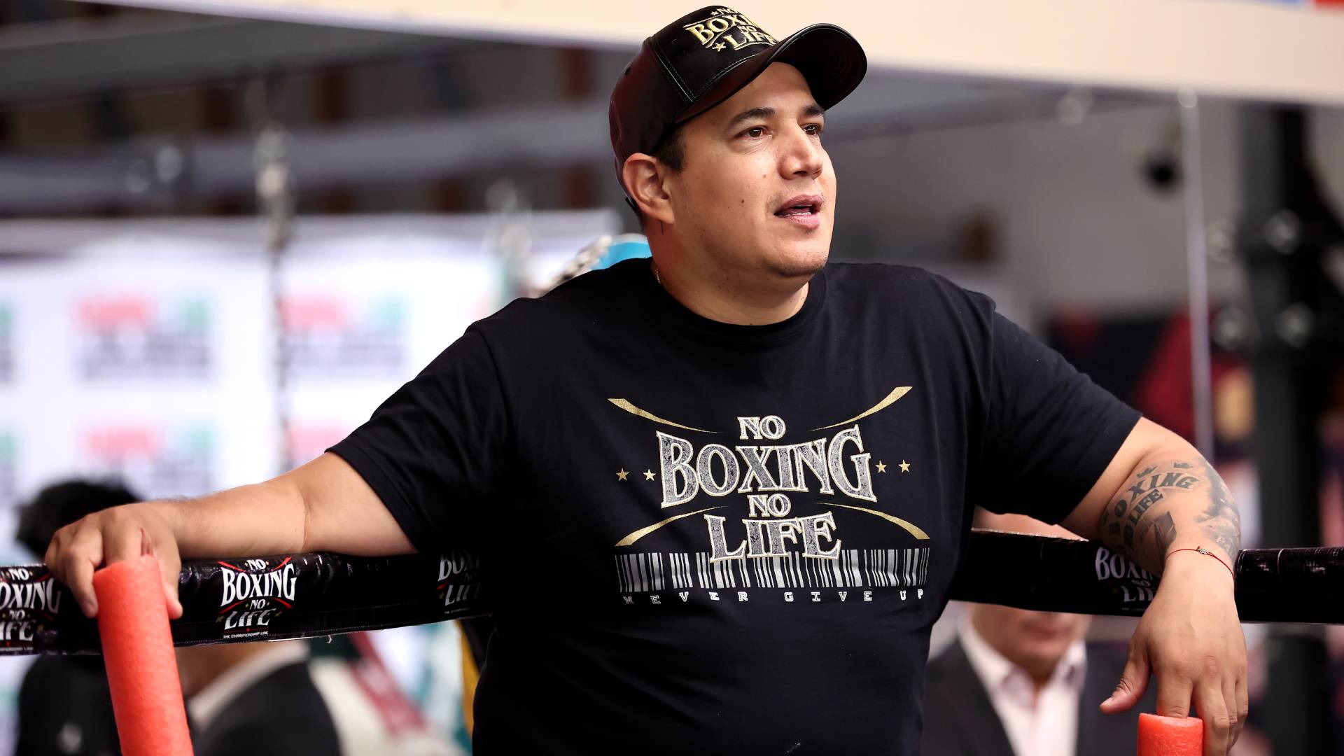 Who is Canelo Alvarez's boxing trainer? Everything you need to know | DAZN News US