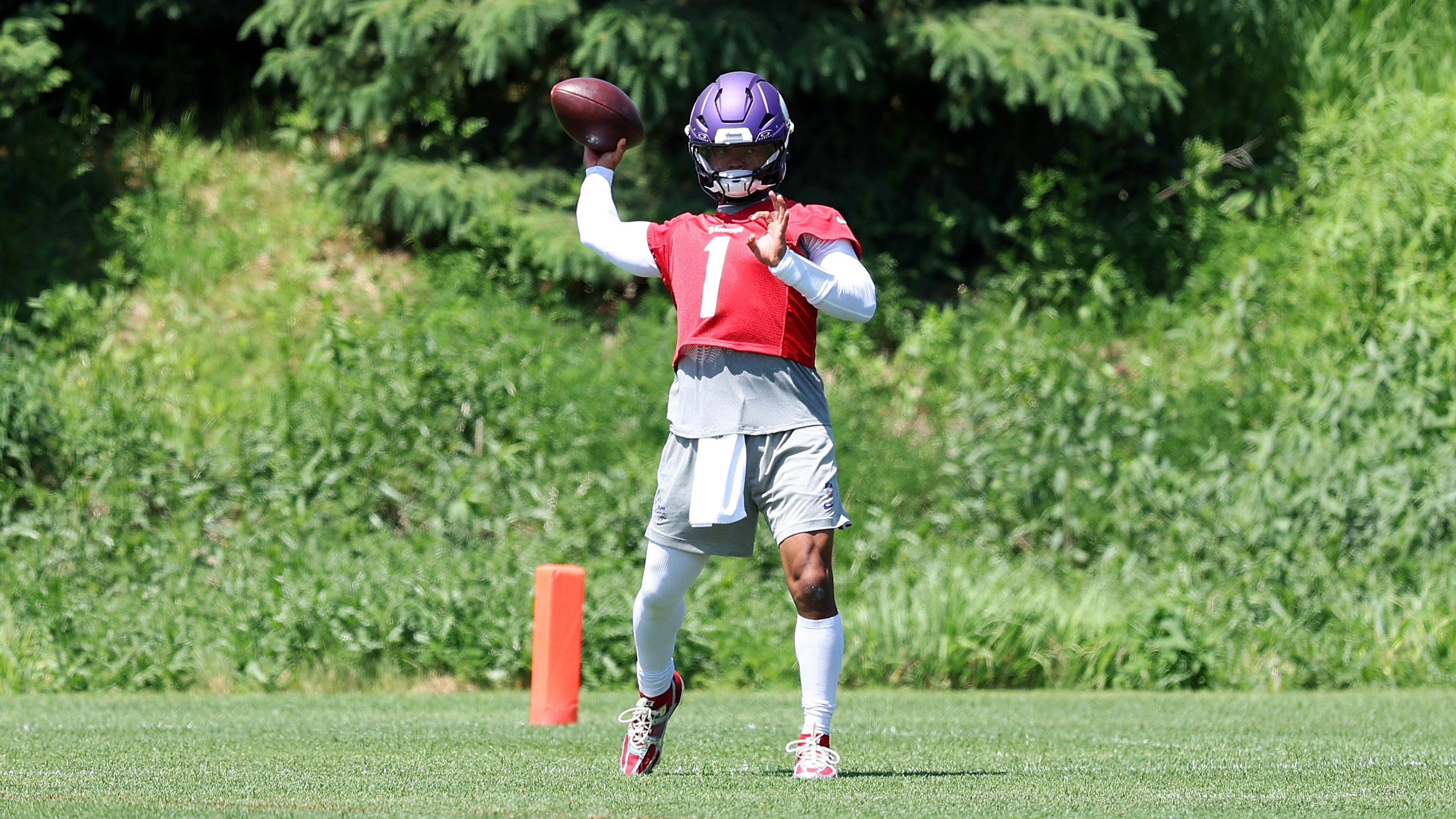 Kyler Murray wowed by 'embarrassment of riches' on Vikings' offense ...