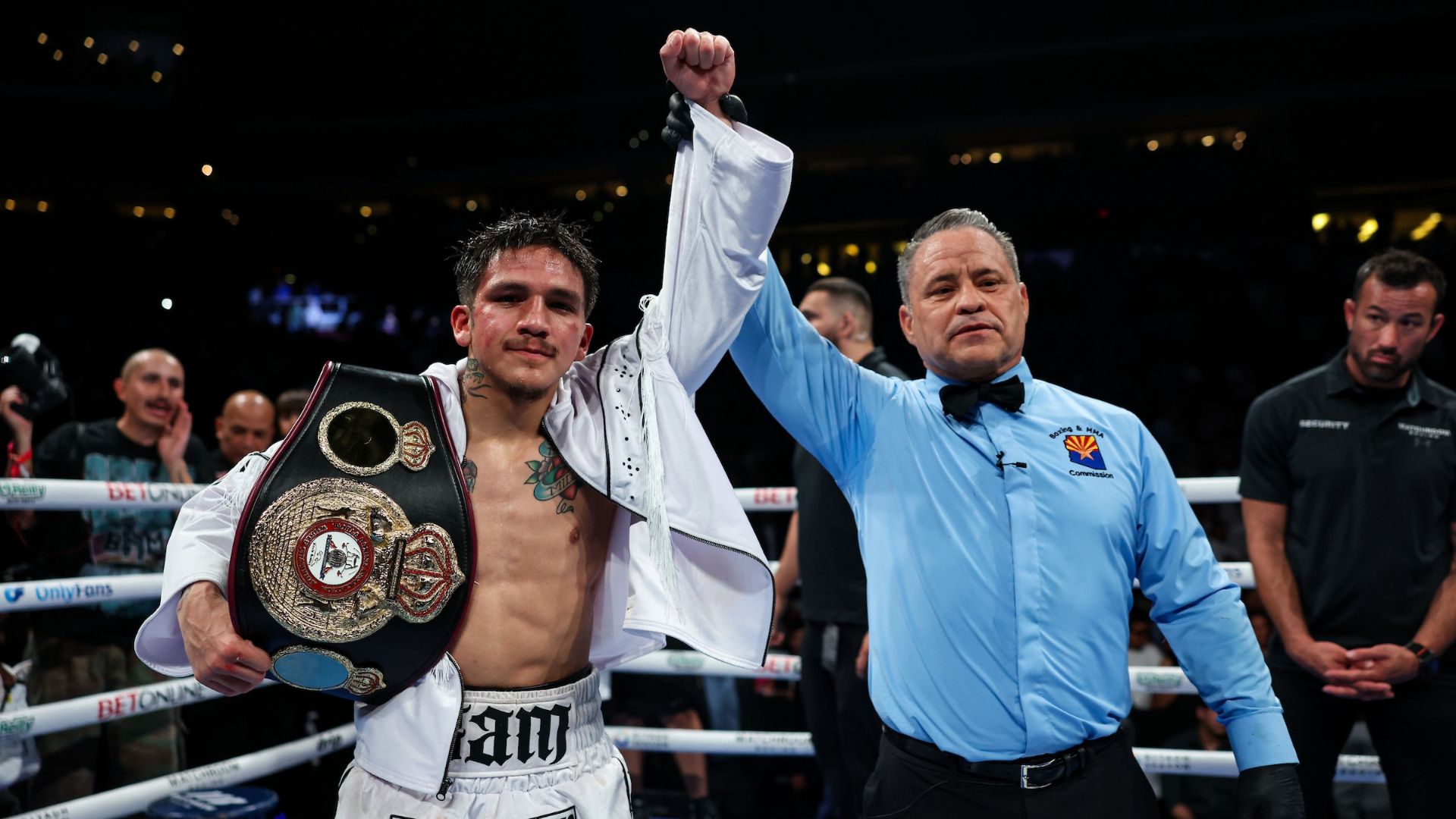 Jesse Rodríguez destroza otro límite y conquista un tercer peso con ...
