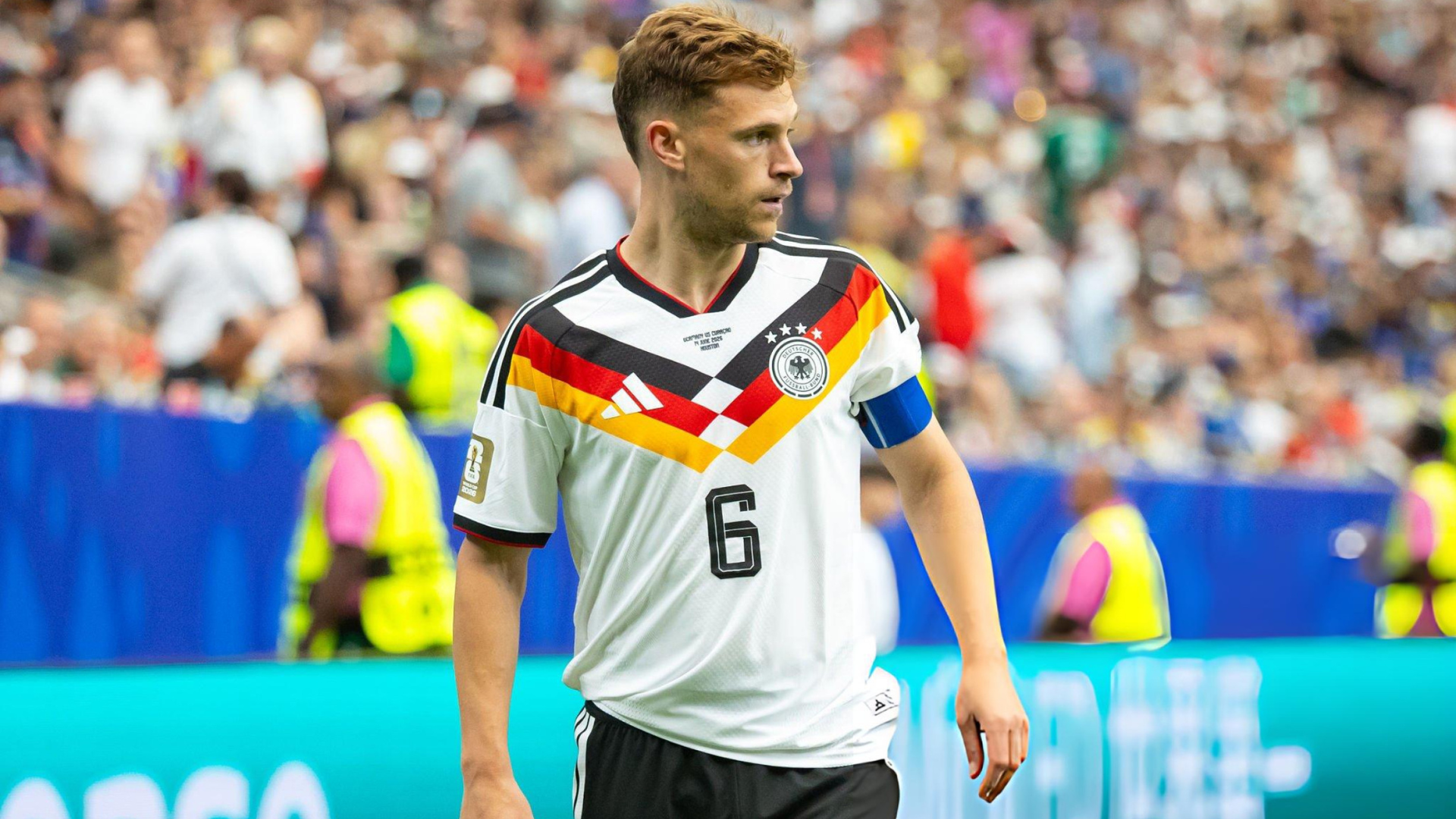 Joshua Kimmich alerta sobre la invasión de serpientes en el campamento ...