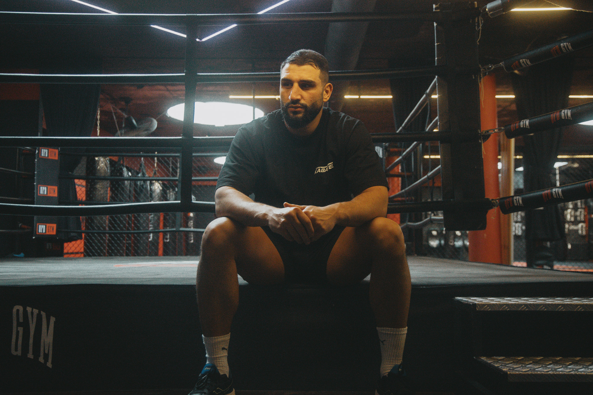 Cómo y dónde ver la pelea Frank Sanchez vs Agit Kabayel en Ring of Fire ...