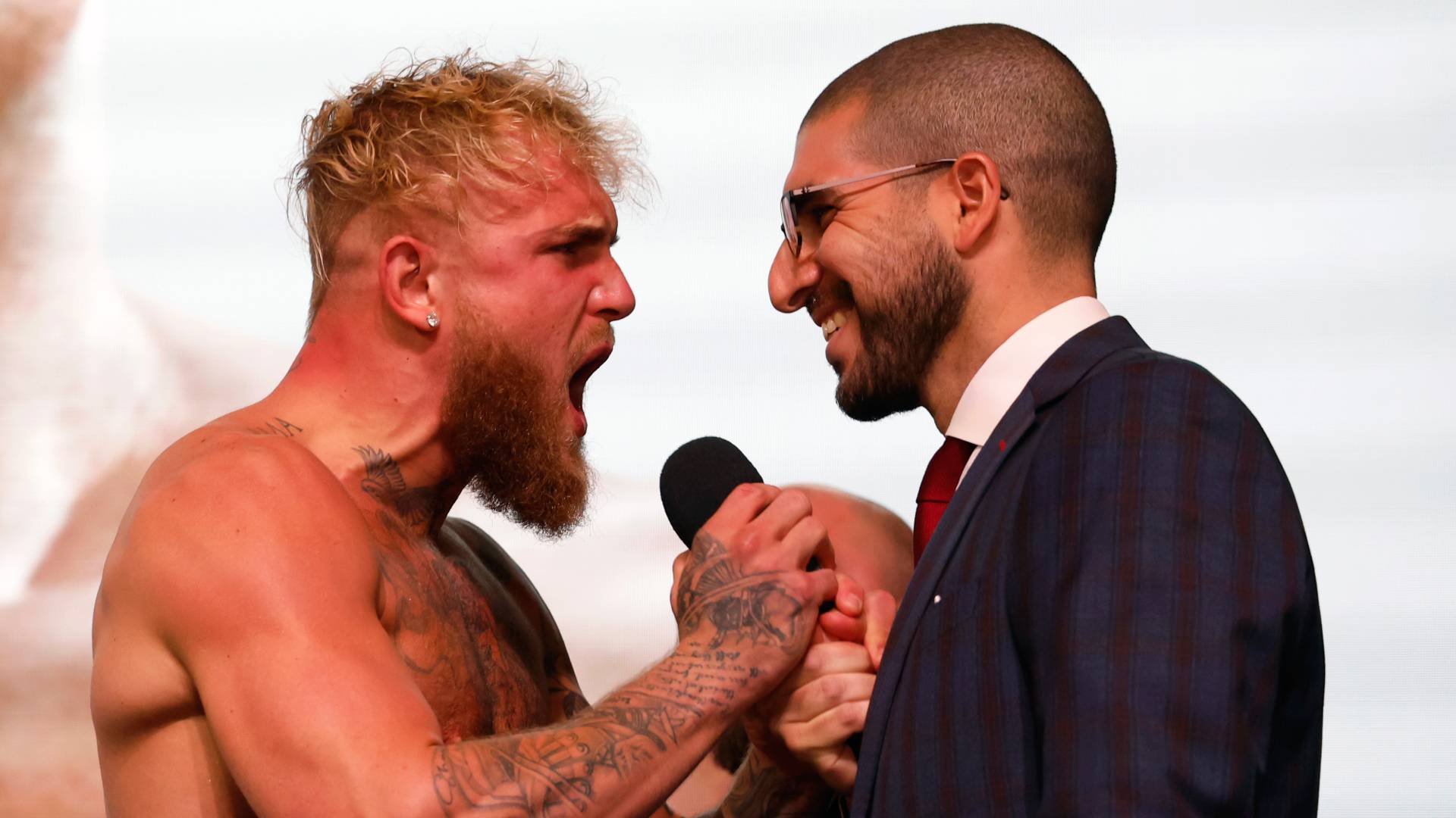 Who is Ariel Helwani? Get to know DAZN's broadcast team and stars | DAZN News US